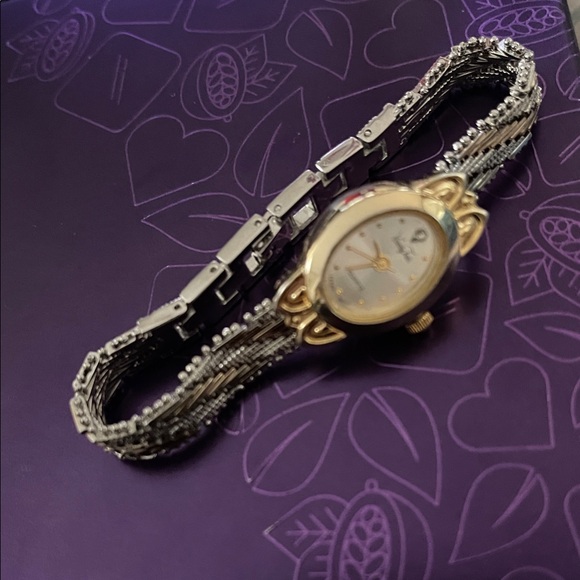 Vanity Fair | Accessories | Vanity Fair Gold And Silver Womens Watch ...